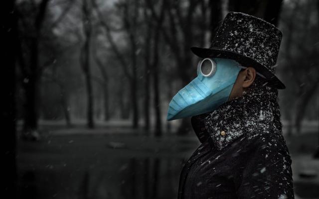 7 Artistic Takes on Protective Facemasks | Art & Object