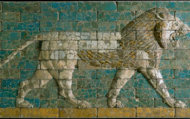 Powerful Craftsmanship in Creating the Ishtar Gate | Art & Object